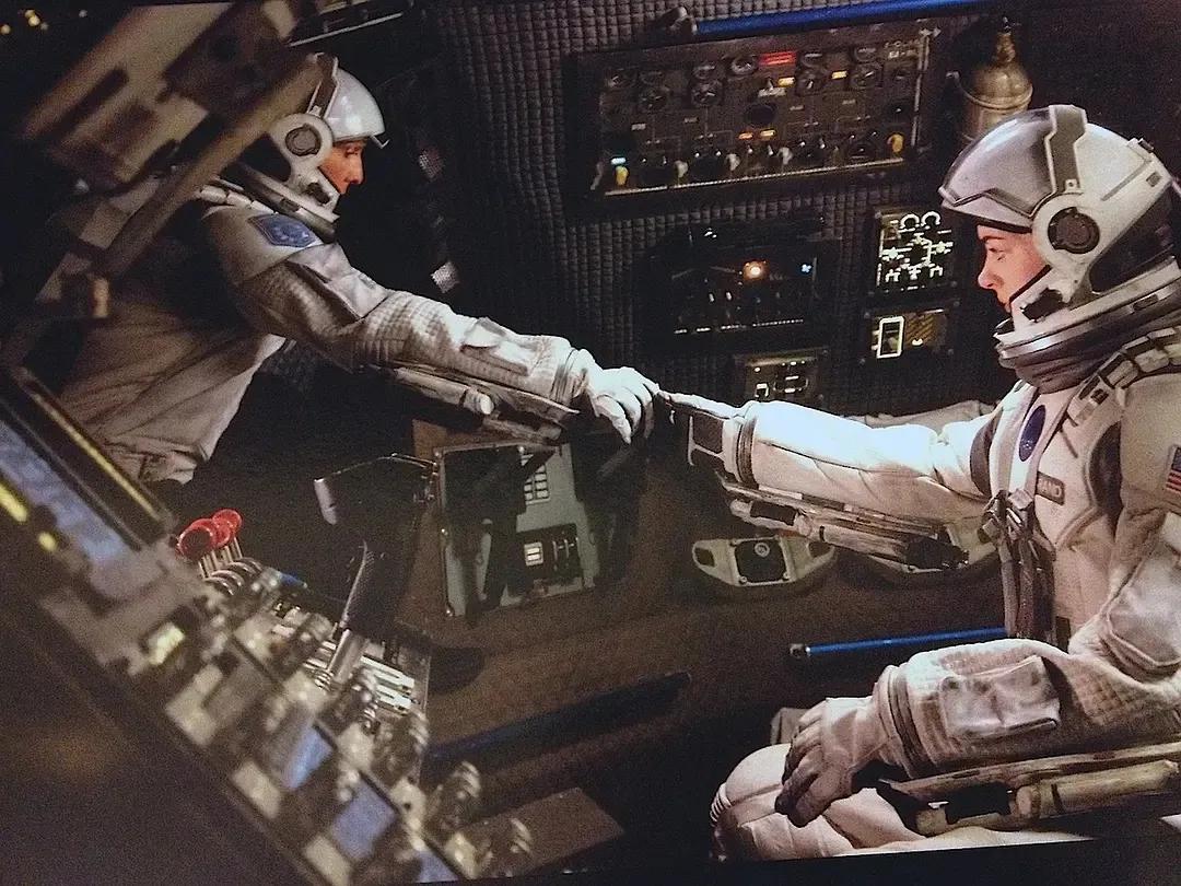 "Interstellar": a magnificent sci-fi spectacle exploring the endless ...