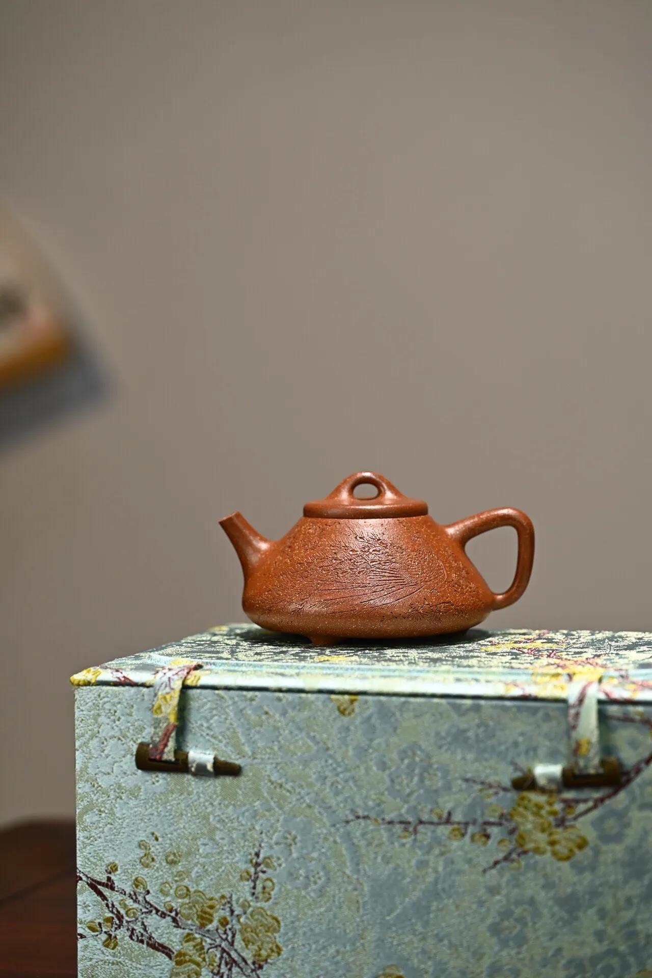 Why are all handmade pots expensive? - iNEWS