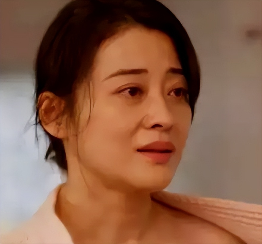 Mei Ting undressed and exposed her breasts, after all, it did not bring traffic to the TV series ...