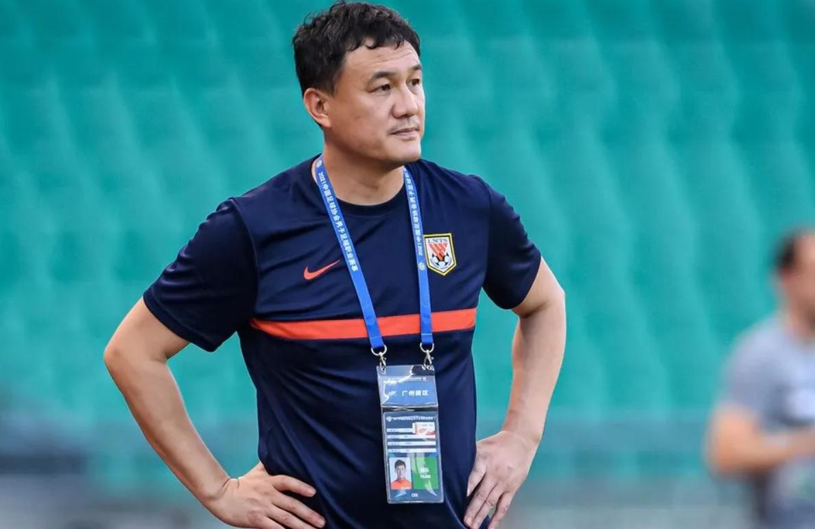 Chen Pu, Duan Liuyu, Fang Hao are the three strikers, Fellaini, Sun ...