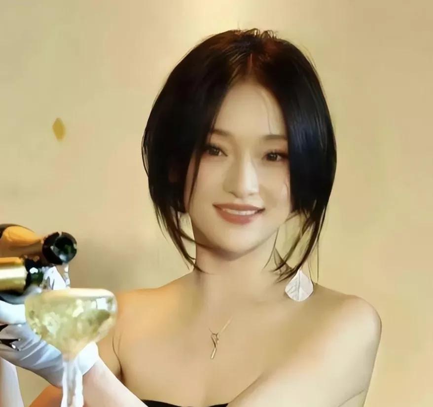 Teacher Jin Xing said: Zhou Xun is an actor, and International Zhang is just a star. What do you ...