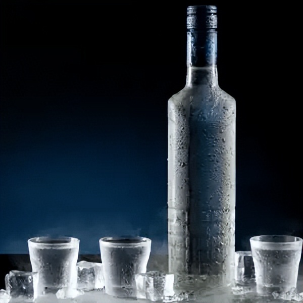 Find the Ultimate Bottled Martini - iNEWS