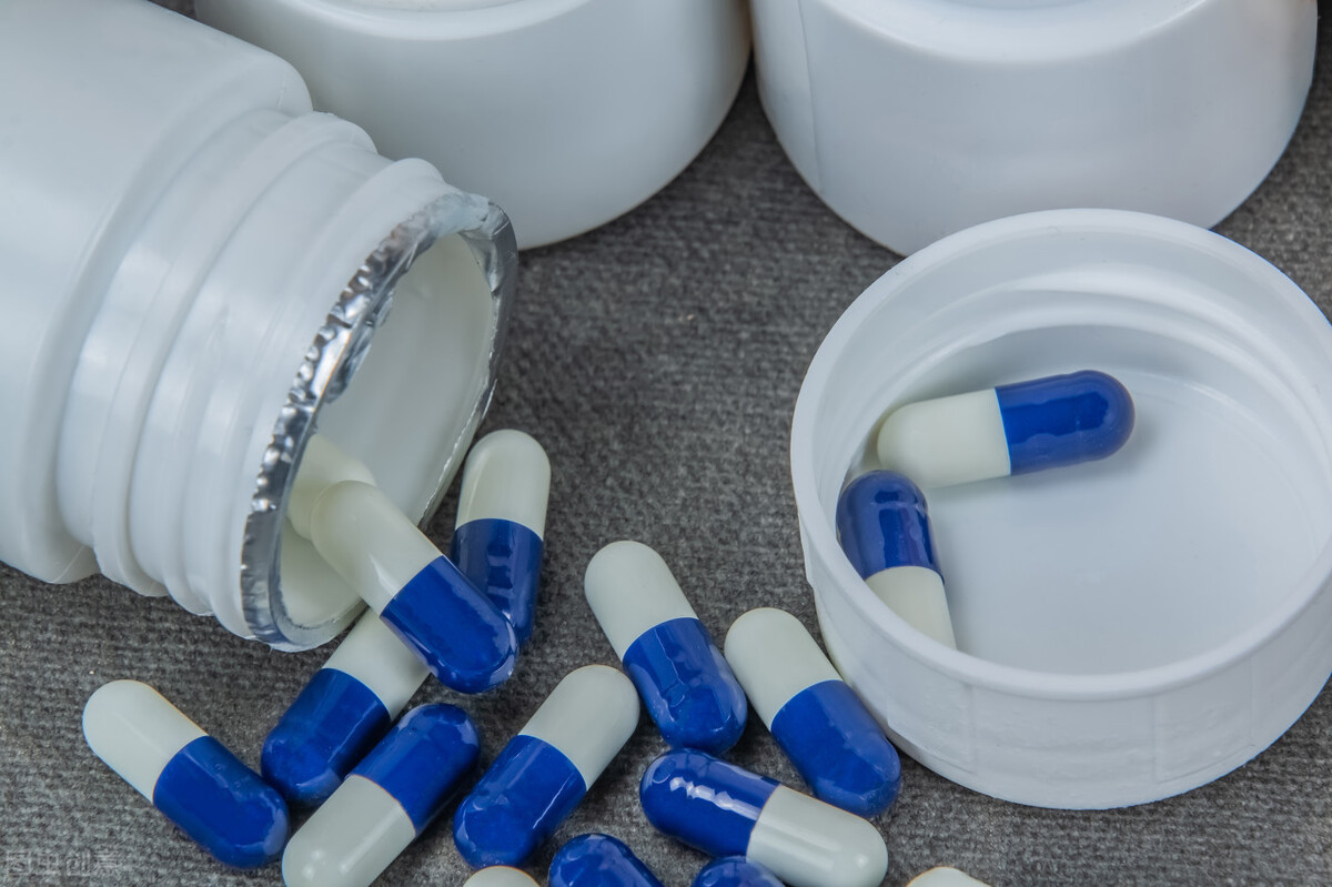 Can Niuhuang Jiedu Tablets, Zhibai Dihuang Pills, and Quantian Ma ...