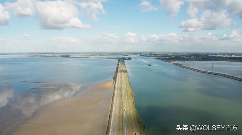 National Geographic Explorer - Dan Raven Ellison - iNEWS