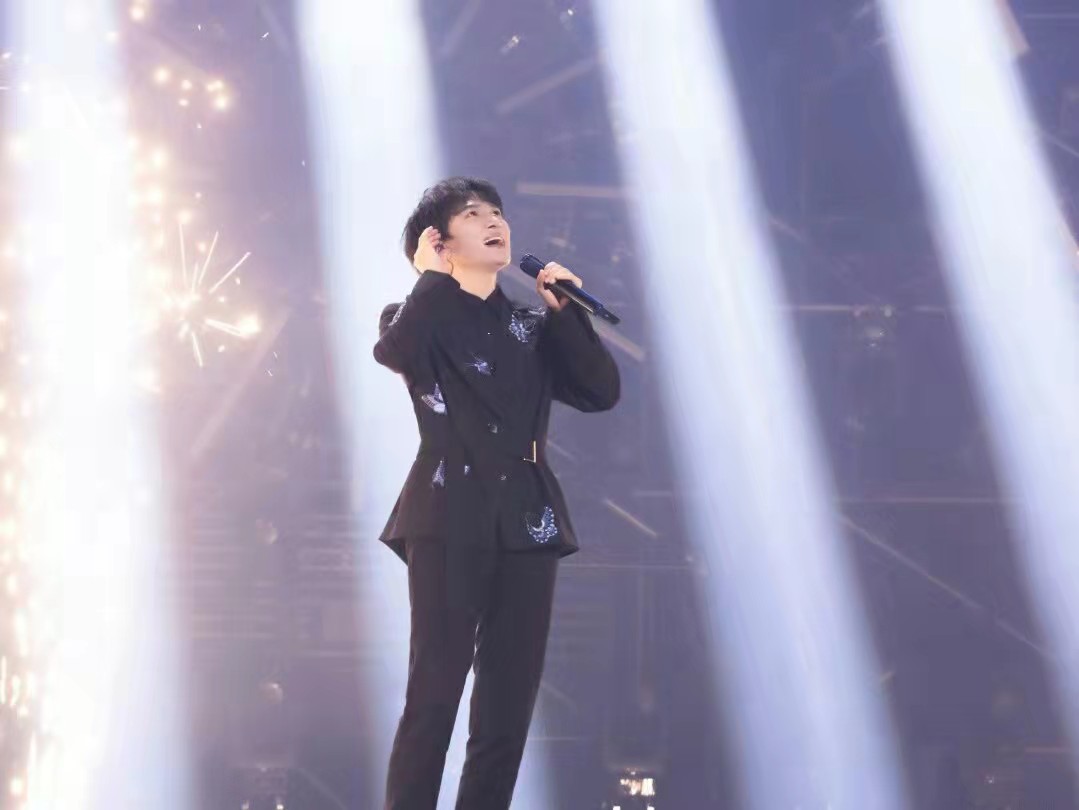 Zhou Shen's "Big Fish" is 6 years old, every tear flows to you, back to ...