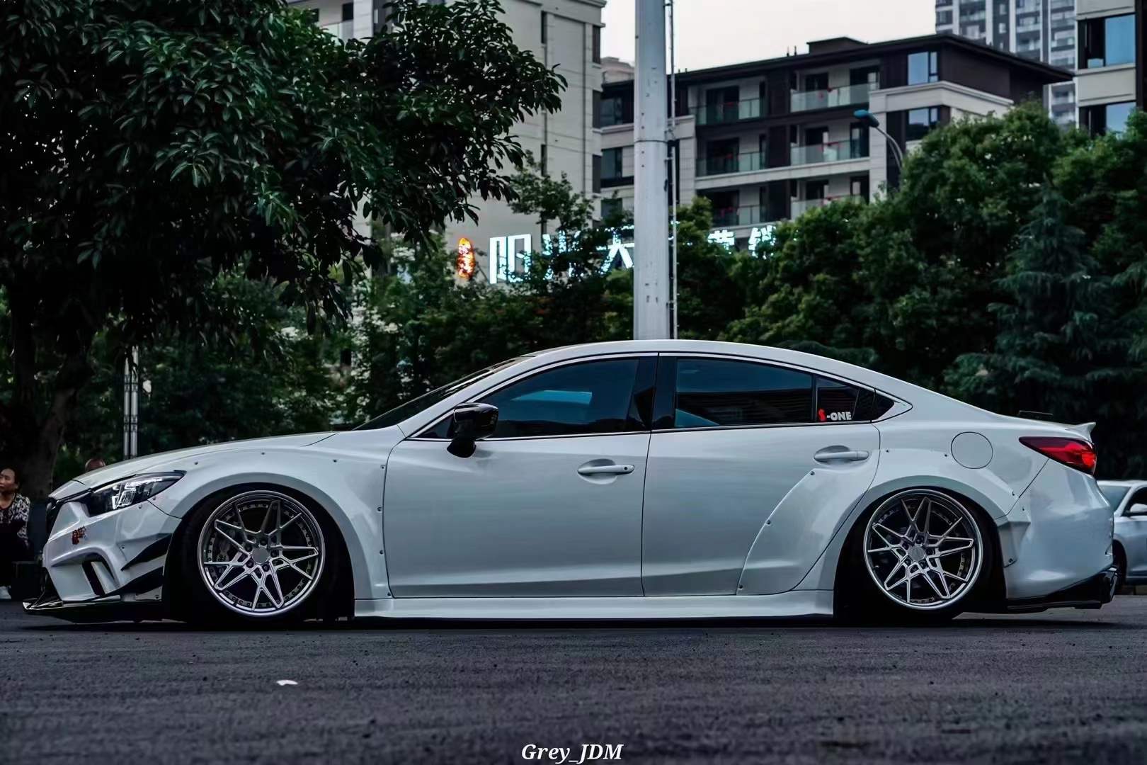 #Wide Body Attitude#Atez#AIRBFT Air Suspension - iNEWS