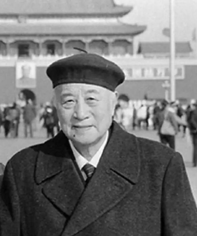 Li Shiyu: Hidden in the enemy for 18 years, all the way up to the ...