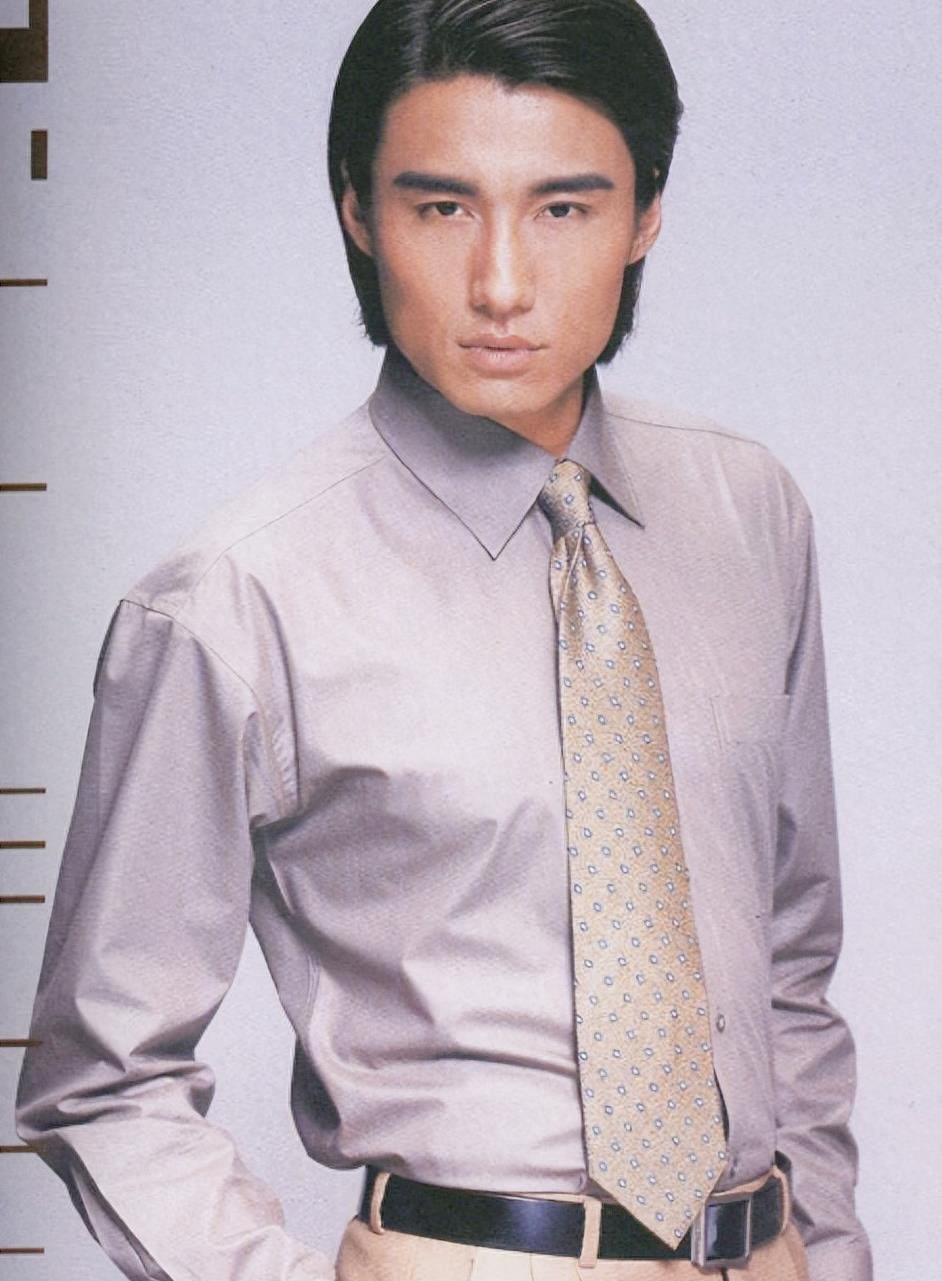 Hu Bing, the first-generation male model: He has been secretly in love ...