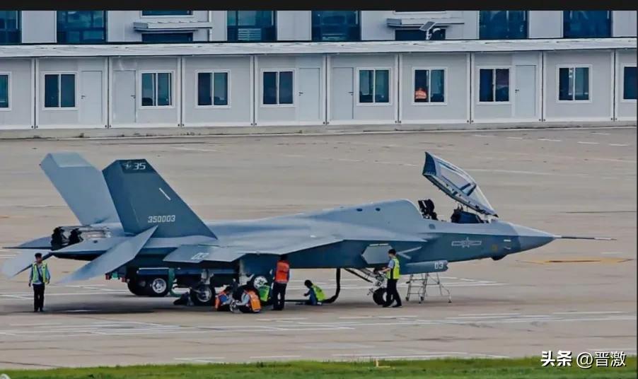 All three armed forces: deduction of the number of medium-sized stealth ...