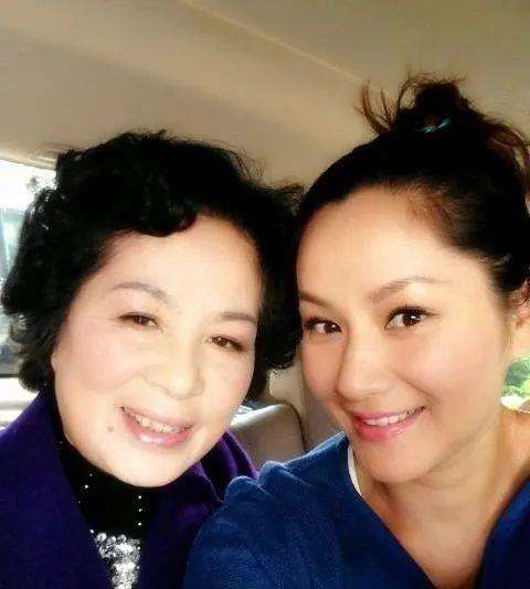 "Infatuated supermodel" Qu Ying: 11 years of love without results, 50 ...