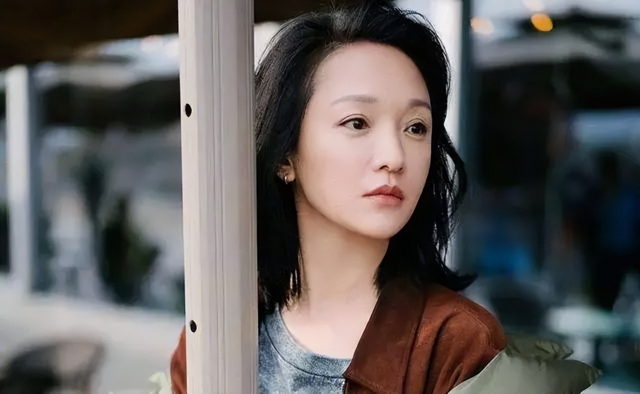 Your private life is chaotic and you benefit yourself at the expense of others! Wake up, Zhou ...