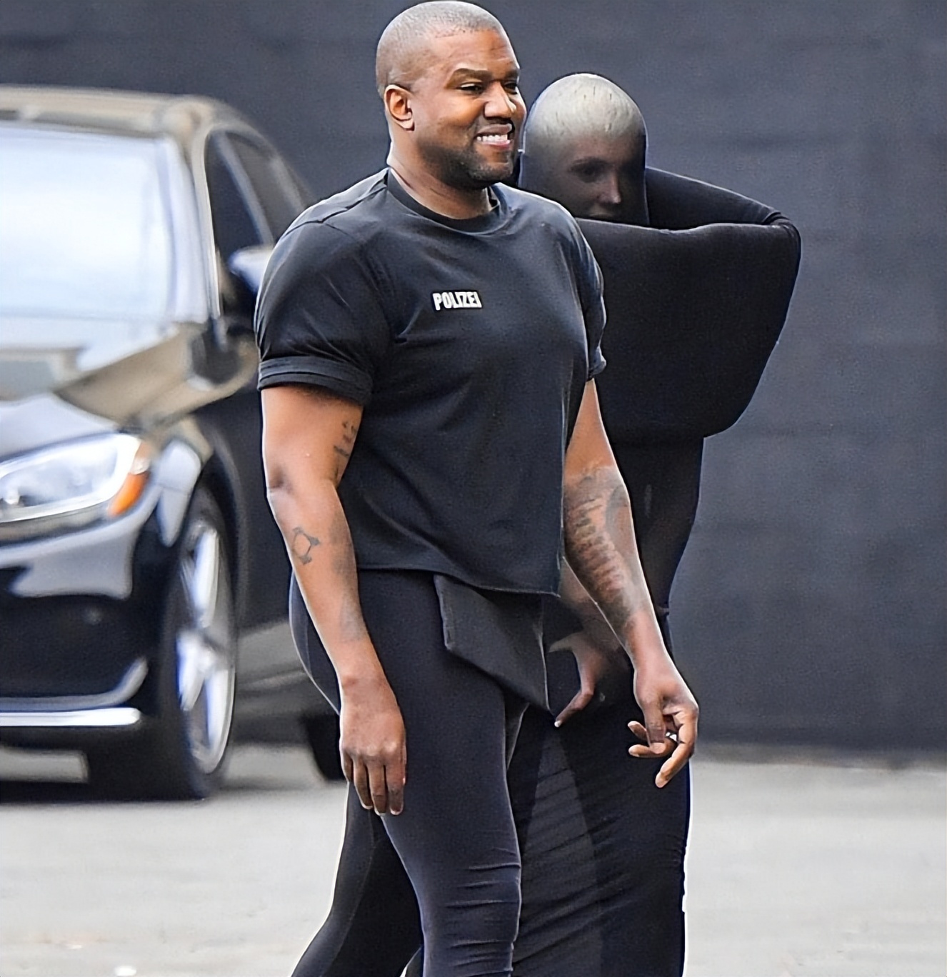 Kanye's birthday: Naked female models serve as dinner plates, and sushi ...