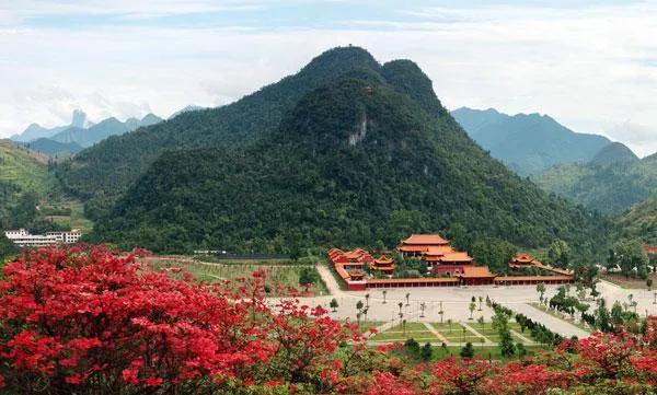 Ningyuan Jiuyi Mountain Tomb of Emperor Shun - iNEWS