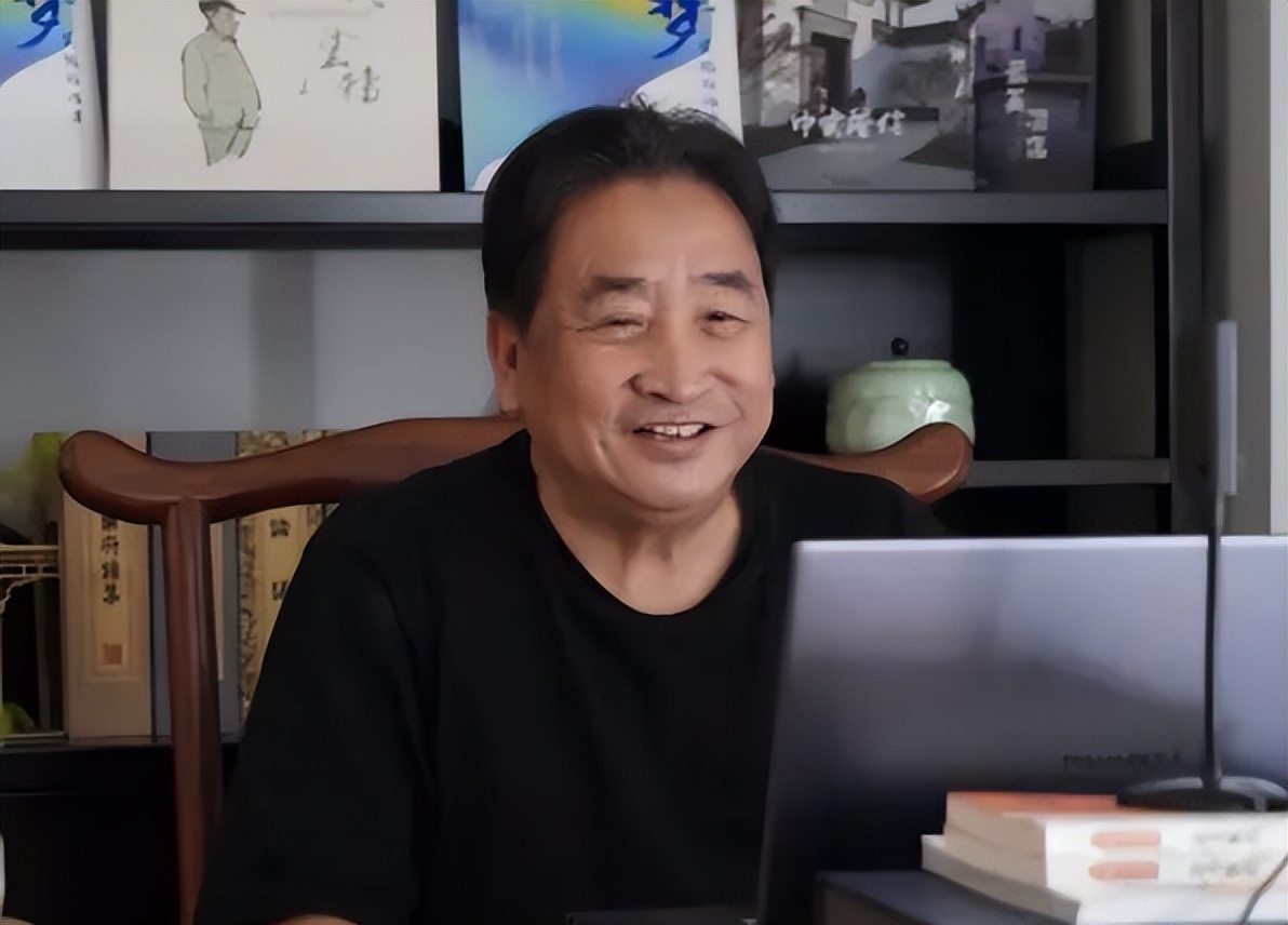 Jiang Kun has been in pain and happiness in the past ten years - iNEWS