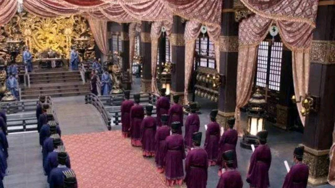 When the throne accidentally fell to Emperor Wen of the Han Dynasty ...