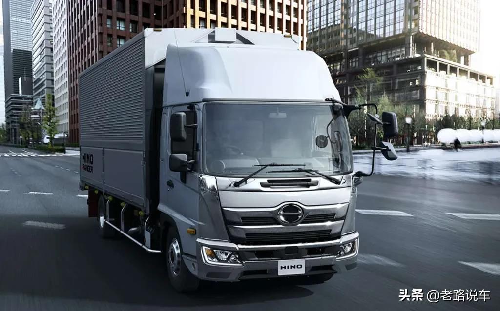 The Hino Ranger series of trucks continues the classic model from 1963 ...