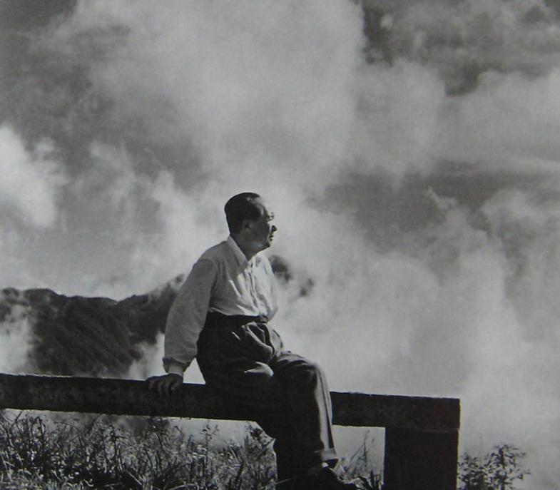 In 1959, He Zizhen asked Li Min to give Jiang Qing a gift. In his later ...