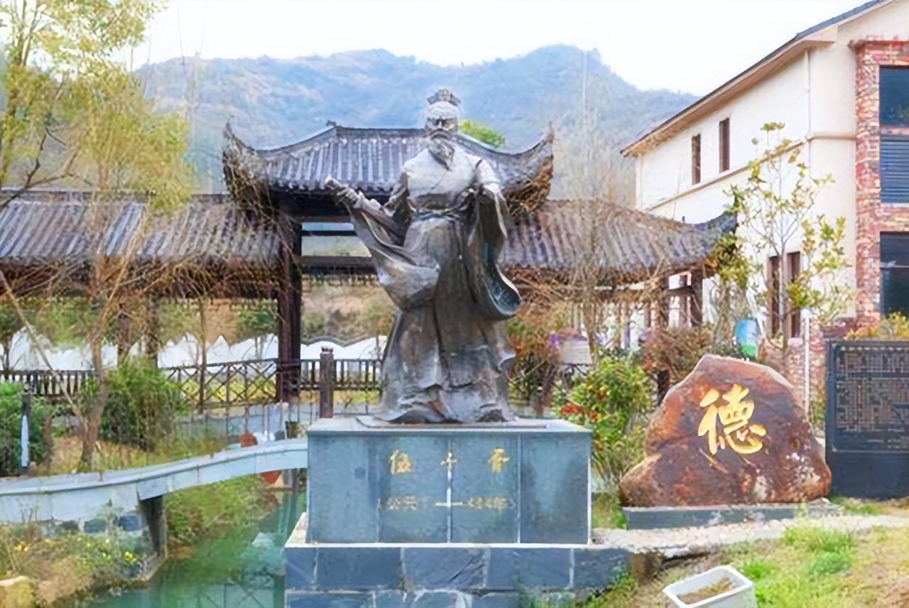 Everyone has regrets, why do they always regret not listening to advice ...