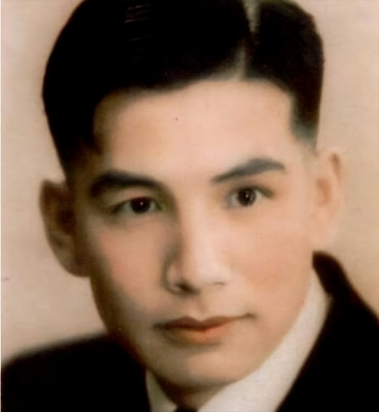 In 2007, 60 years after Zhang Lingfu's death, his widow boarded ...