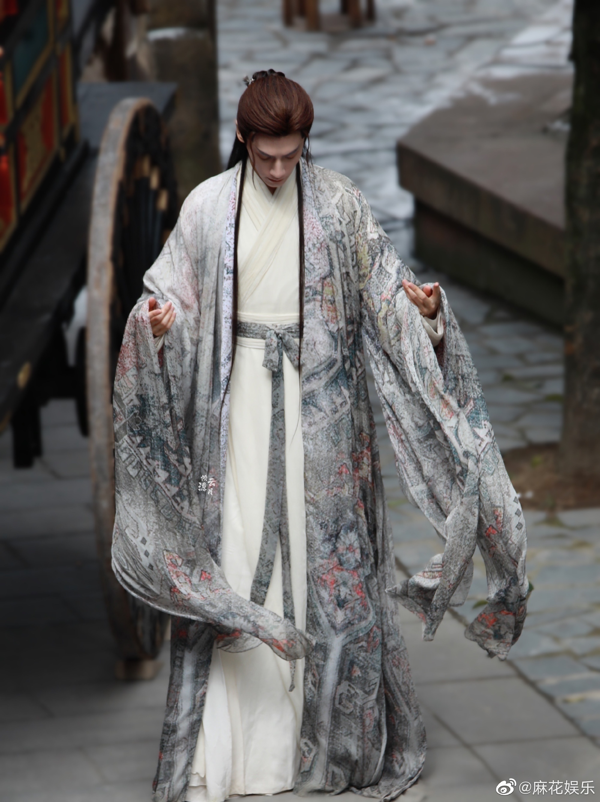 Luo Yunxi's new look of Changyue Jinming is so domineering, the ...