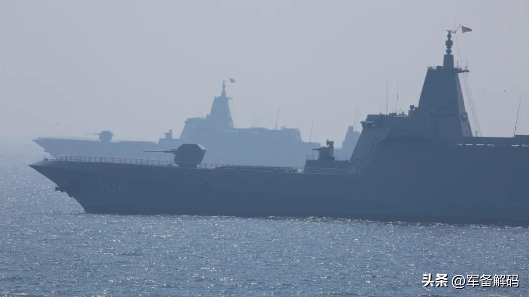 055, 052D, 054B have appeared! The tide of naval shipbuilding is reappearing, and a new ship of ...