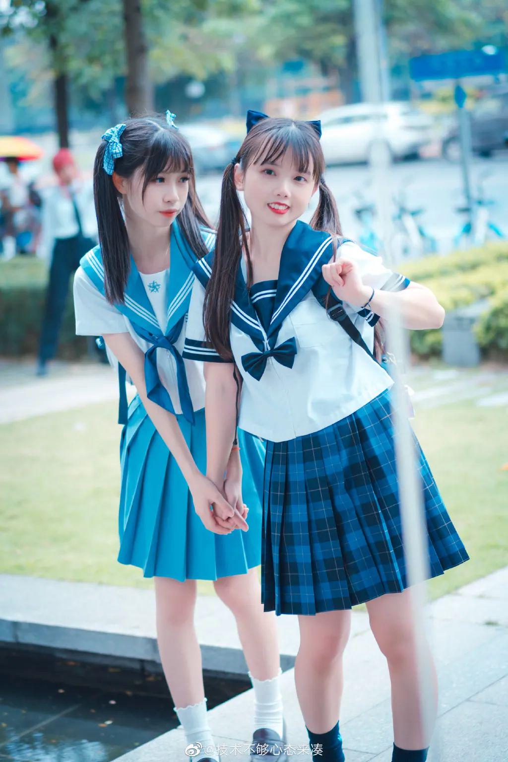 JK school uniform: On rainy days, you are the sunshine - iNEWS