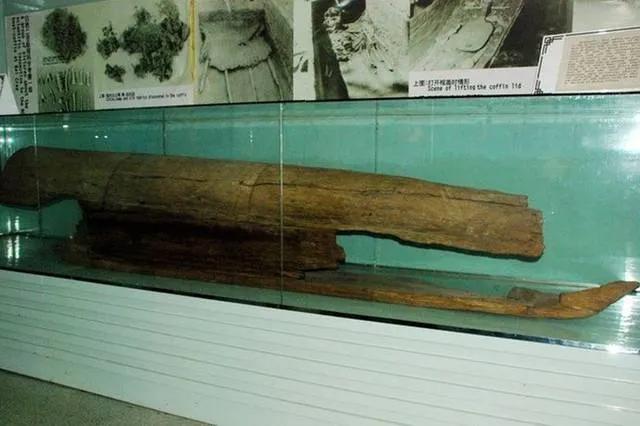 A New Statement on the Mystery of the Hanging Coffin in Wuyi Mountain - iNEWS