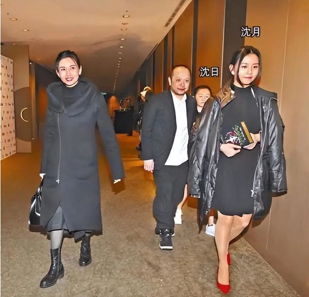 wow!It's so beautiful!Qiu Shuzhen's eldest daughter Shen Yue wears a ...