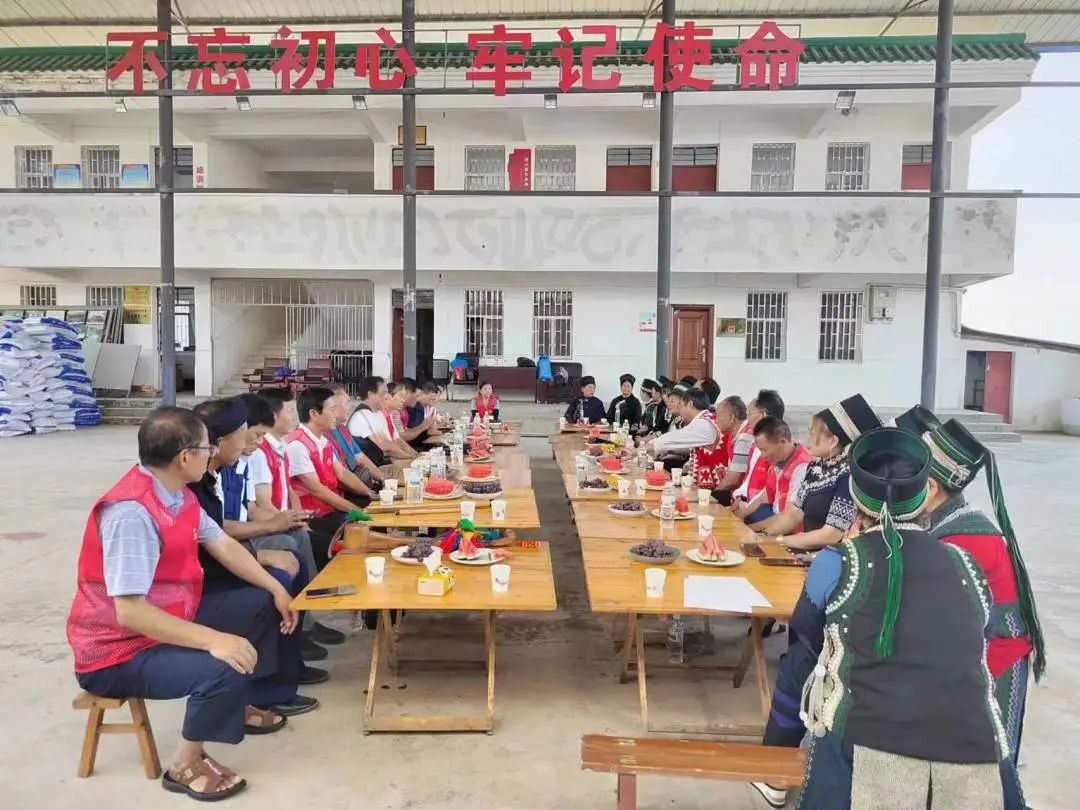 "Silver Hair Style"Yuanyang: Yinfa's Splendor Inheritance - iNEWS