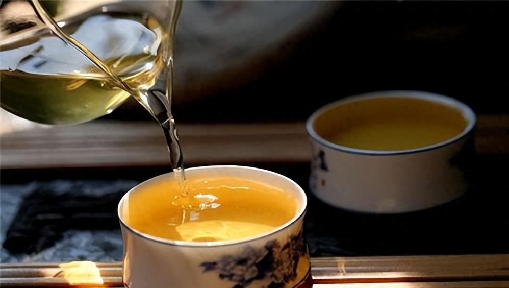 The tea set culture of the Ming Dynasty paid many attention to it, such ...