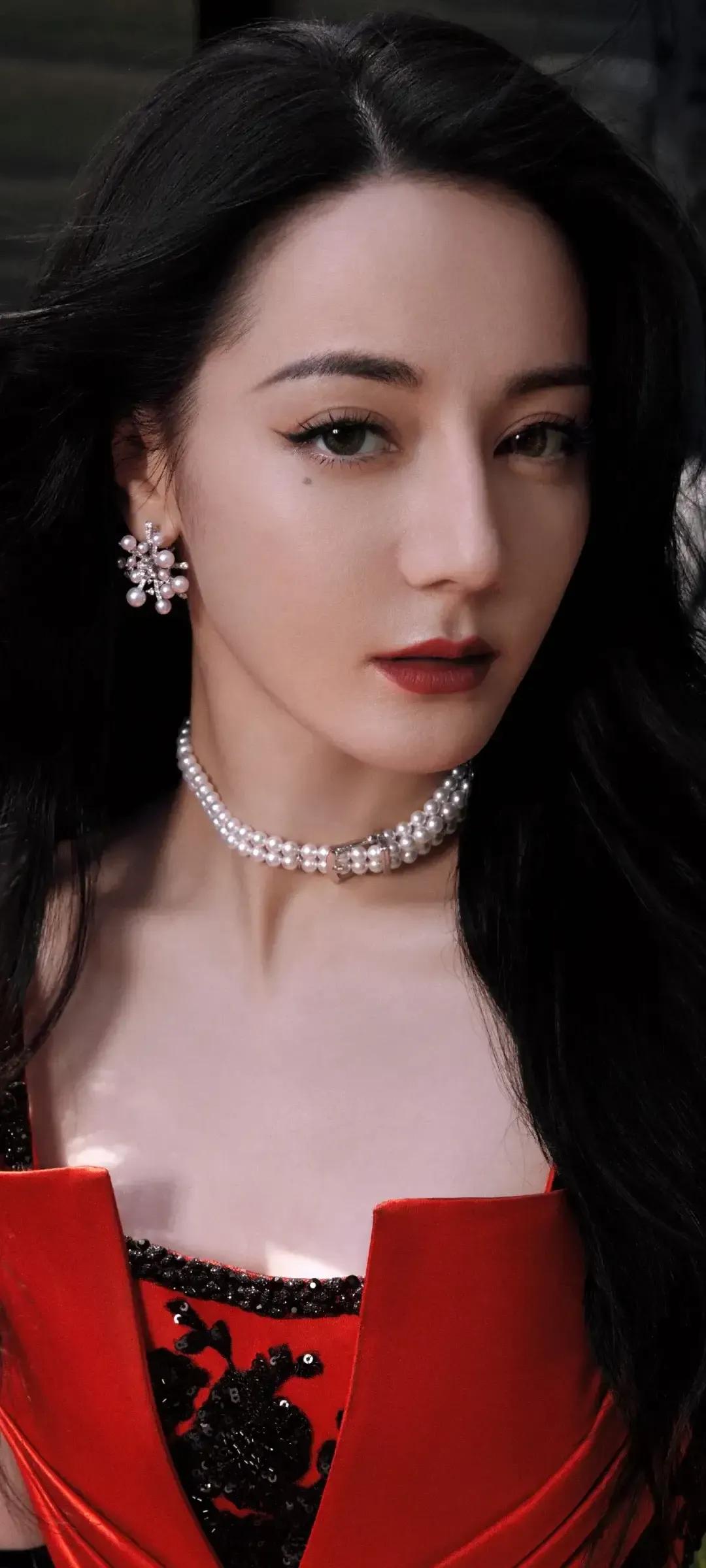 [Dilraba Wallpaper] The cherry blossoms will be bright, and the wind ...