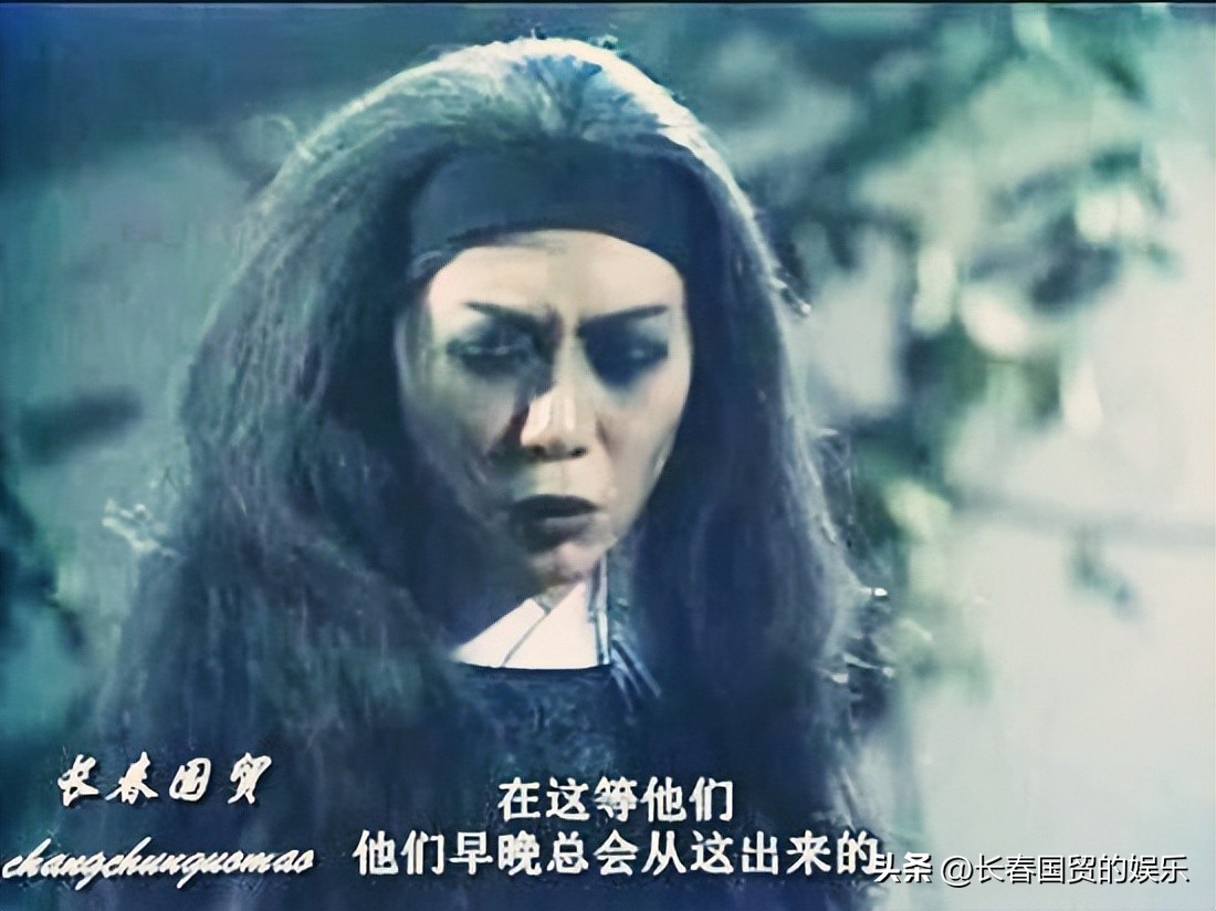 A recent photo of "Mei Chaofeng" in the 83 edition of "The Condor" was ...