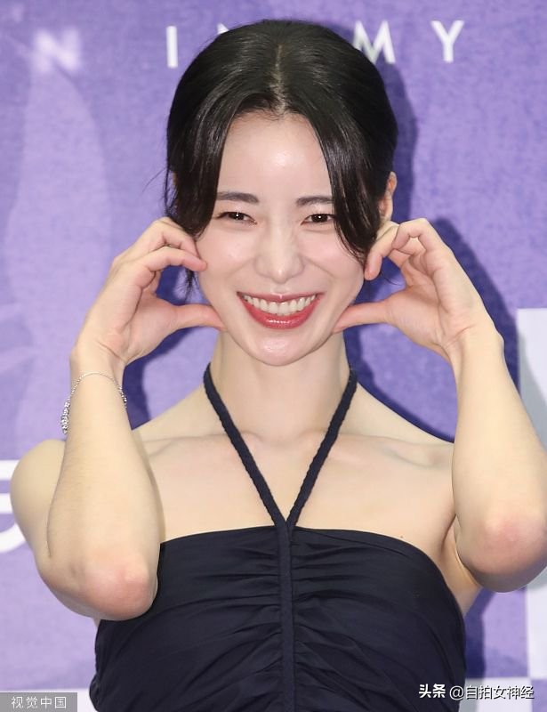 Kim Tae-hee and "Yeonjin" Lim Ji-yeon promote the new drama in the same ...