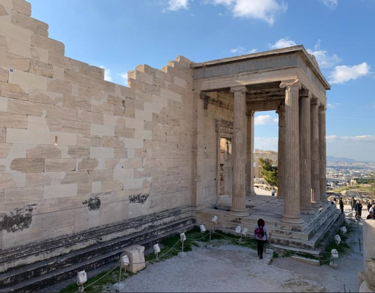 Masterpieces of Greek Classical Art: The Architectural Design and ...