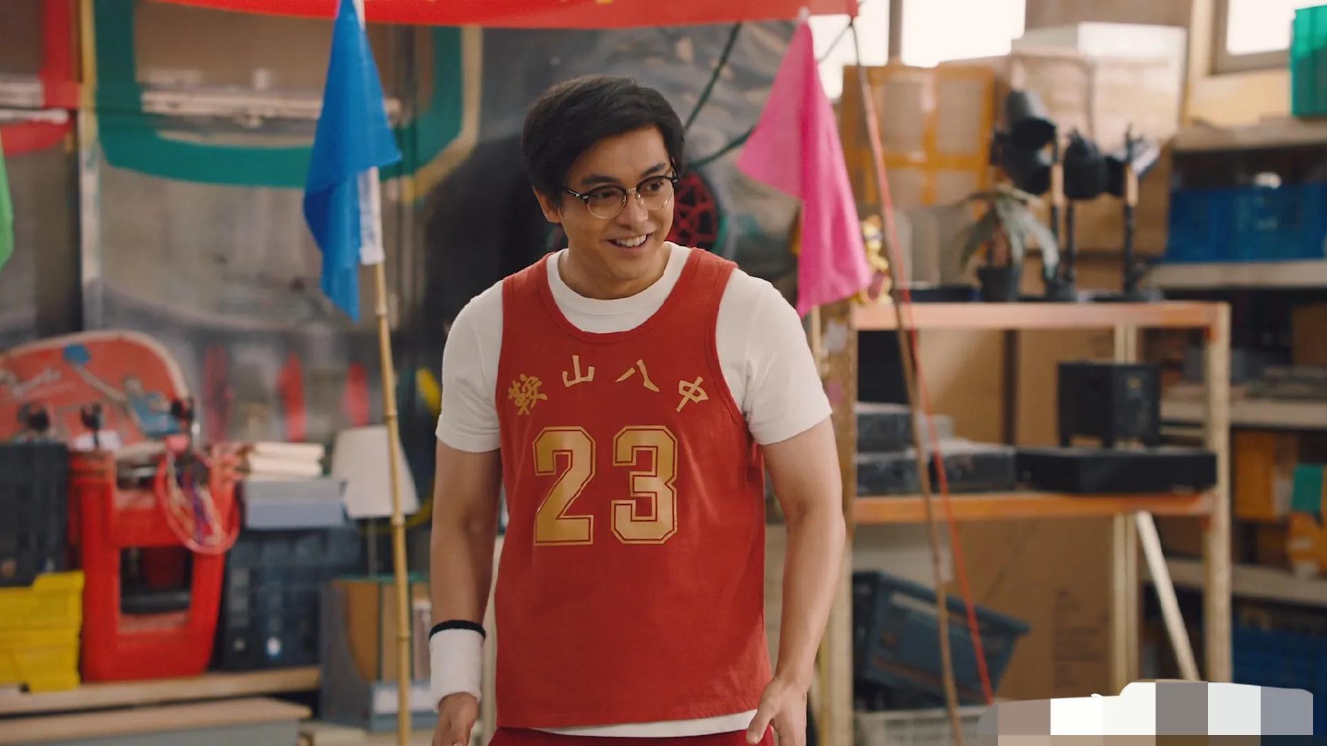 Li Sheng confesses to her husband Li Jiahang: Every pore exudes charm ...