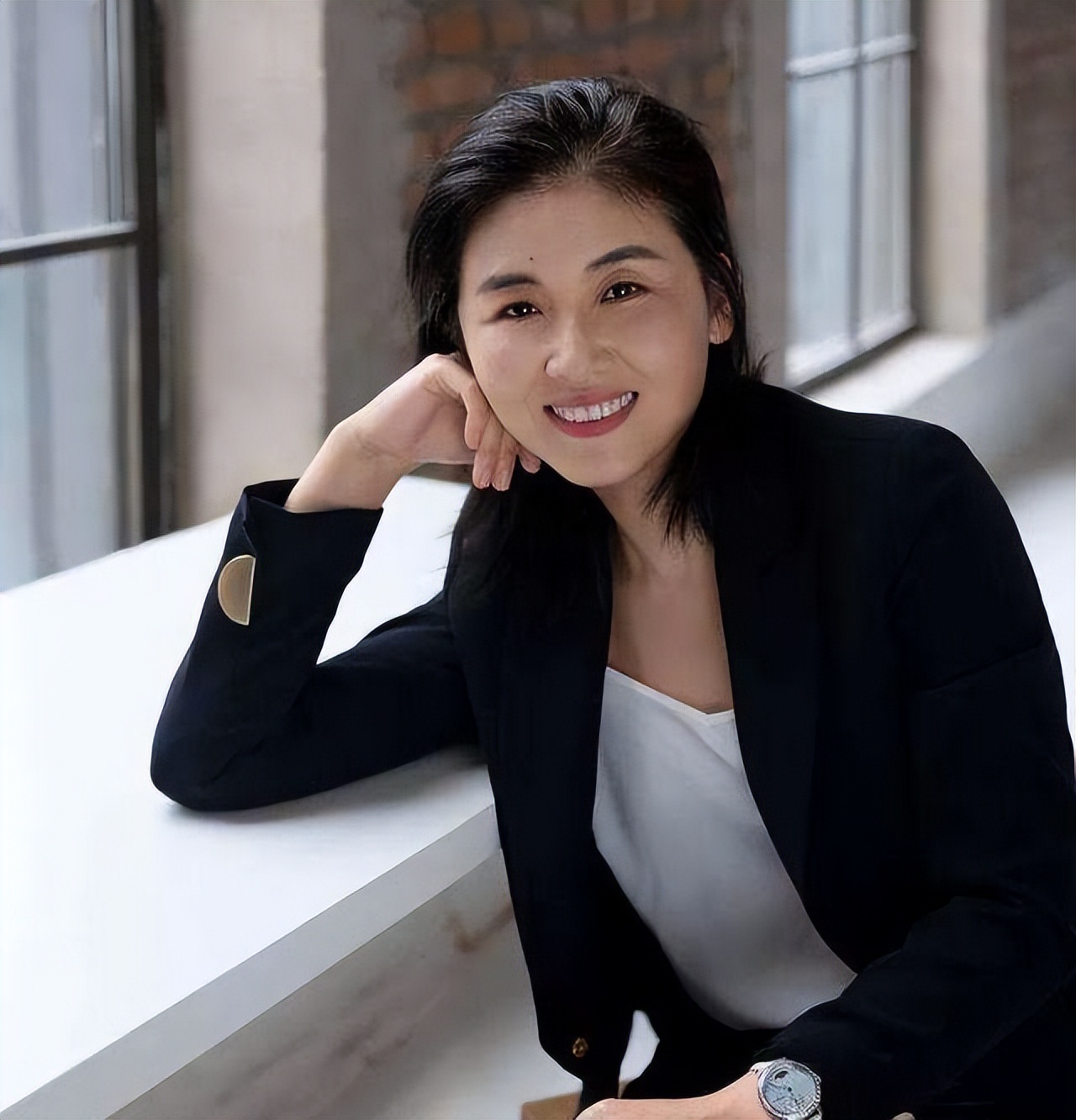 Why does 45-year-old scientist Yan Ning love Zhu Yilong, a niche ...