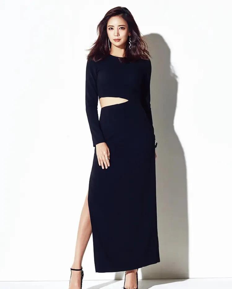 How beautiful is Lee Tae-rim, a Korean artist with tall legs and long ...