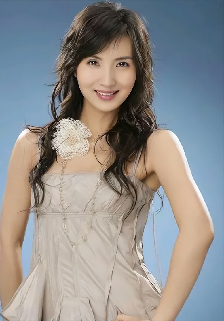 The 4 most "clean" actresses in the entertainment industry, no plastic ...