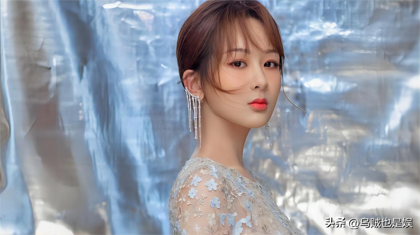 Yang Zi has become the new darling of the entertainment circle and won ...