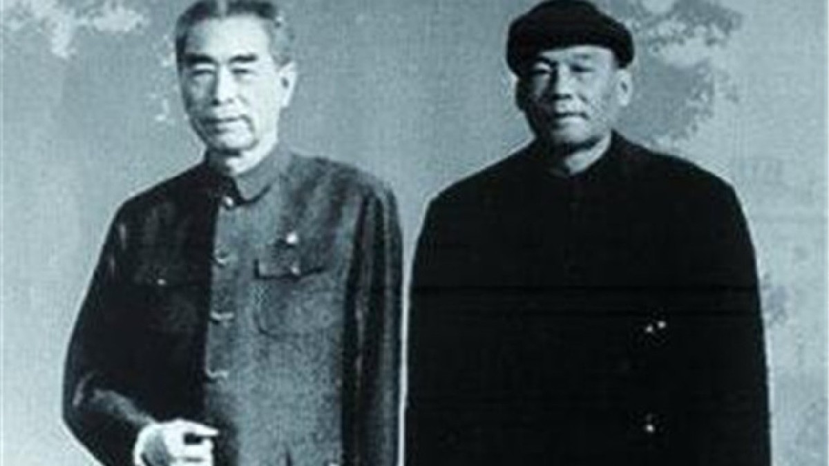 In 1949, Premier Zhou invited the former KMT generals at a banquet and ...