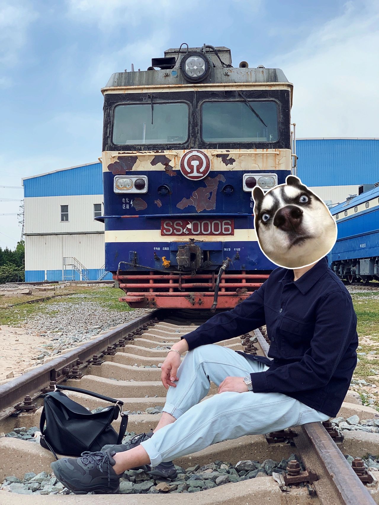 LoewePuzzle large black classic and versatile boys carry large real fragrance warning - iNEWS