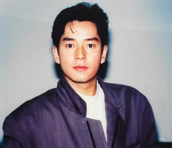 A recent photo of 72-year-old Alan Tam was exposed. His belly is as big ...