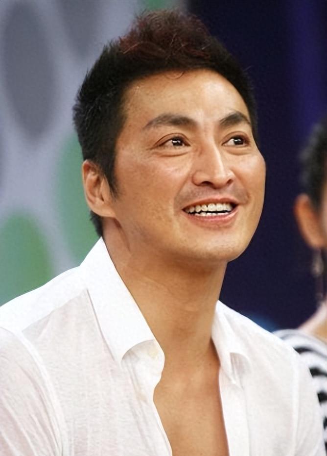 Well-known actor Kenneth Ho posted a post late at night criticizing Japan for polluting the ...