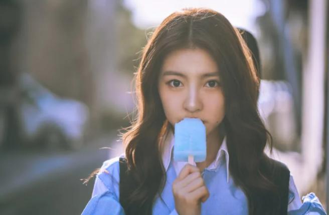 Han Fei: The second generation of the most beautiful star, with a ...