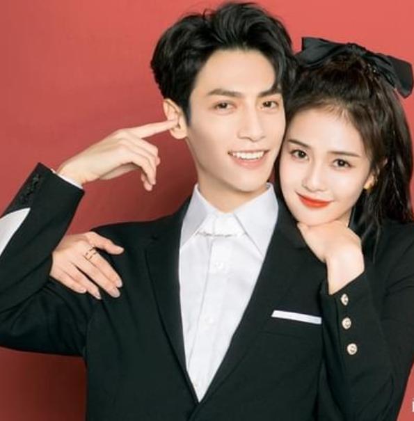 Little Gossip, Bailu Luo Yunxi, Xie Na, Yu Zheng and Song Weilong - iMedia