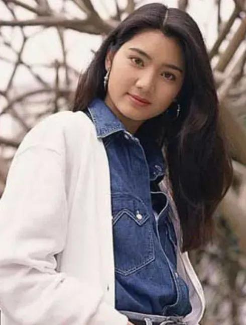 Hong Xin's official divorce announcement is a bit "weird". There are ...