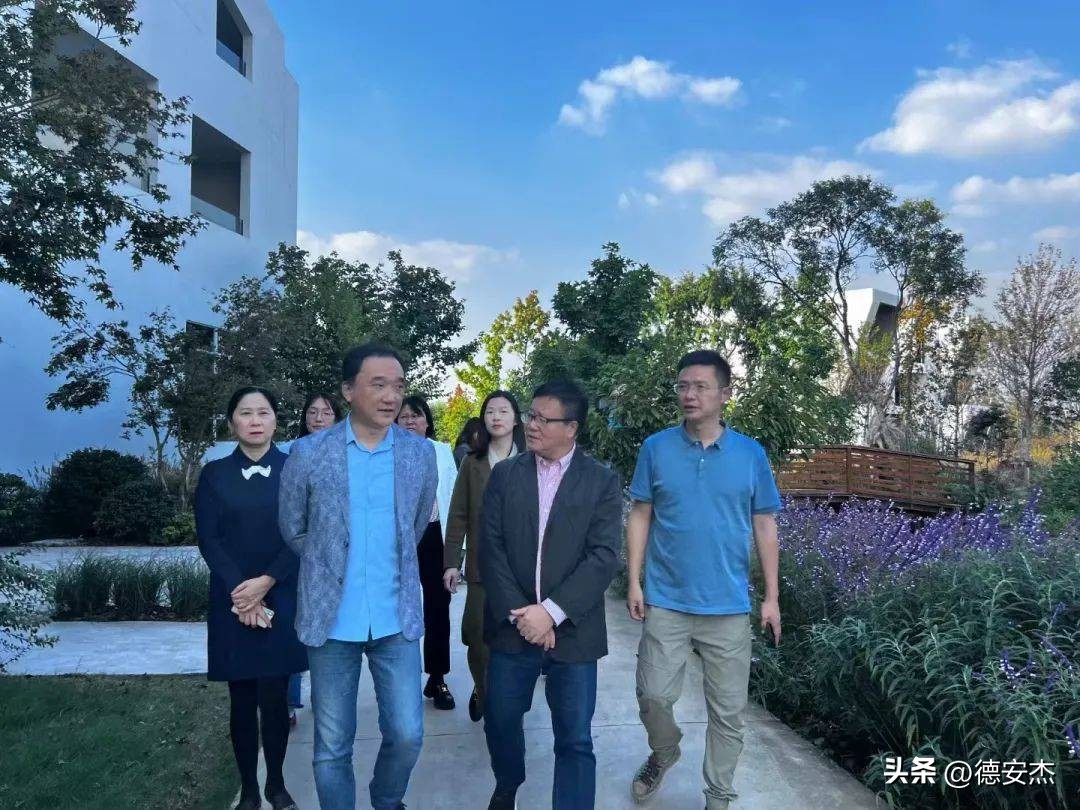 "Europe is far away, Pinghu is very close", the rich experience of the ...