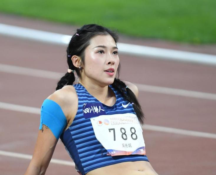 Another powerful goddess of Chinese track and field! After winning the ...