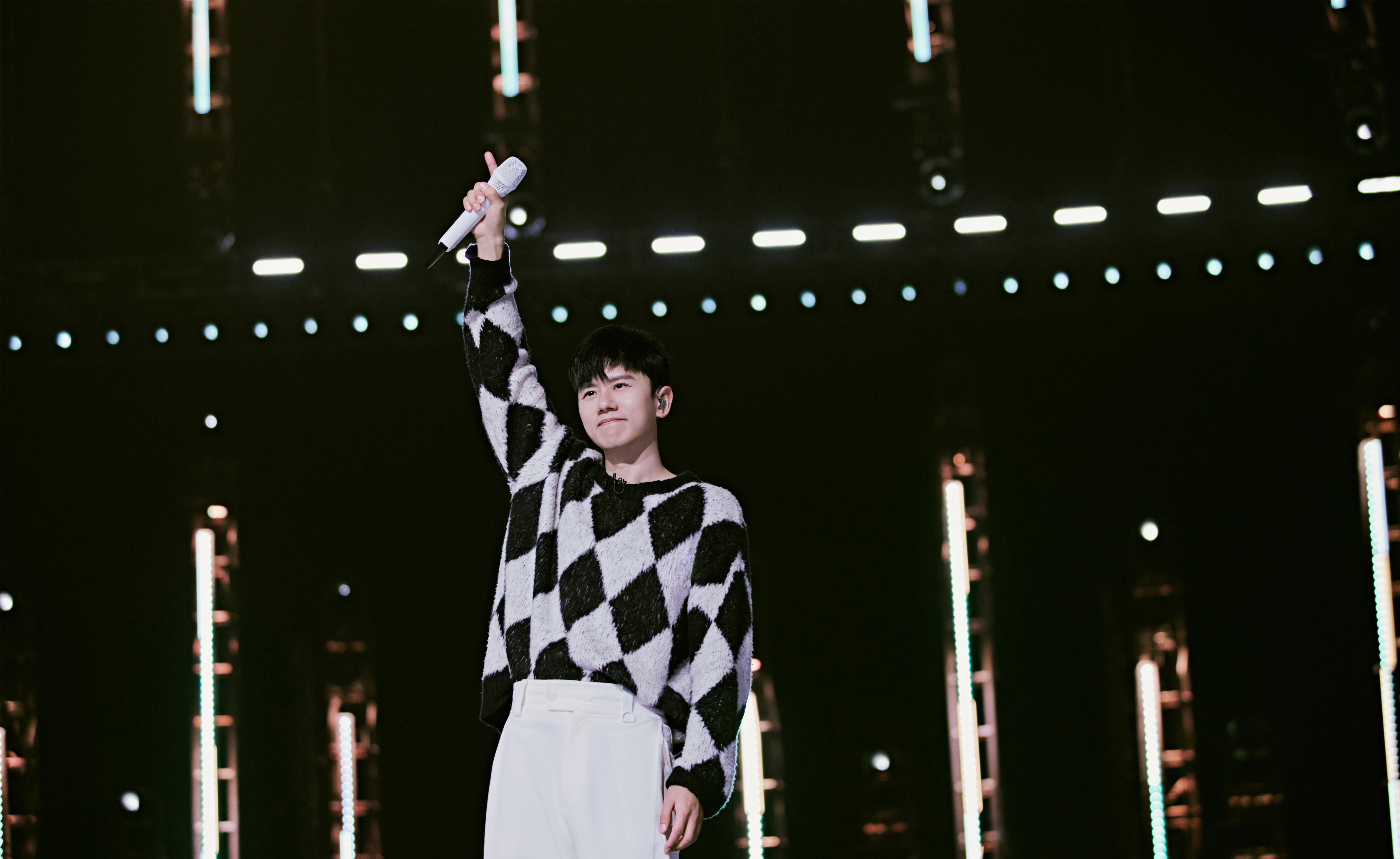 Ding Taisheng bluntly said that Zhang Jie was the worst singer in the ...