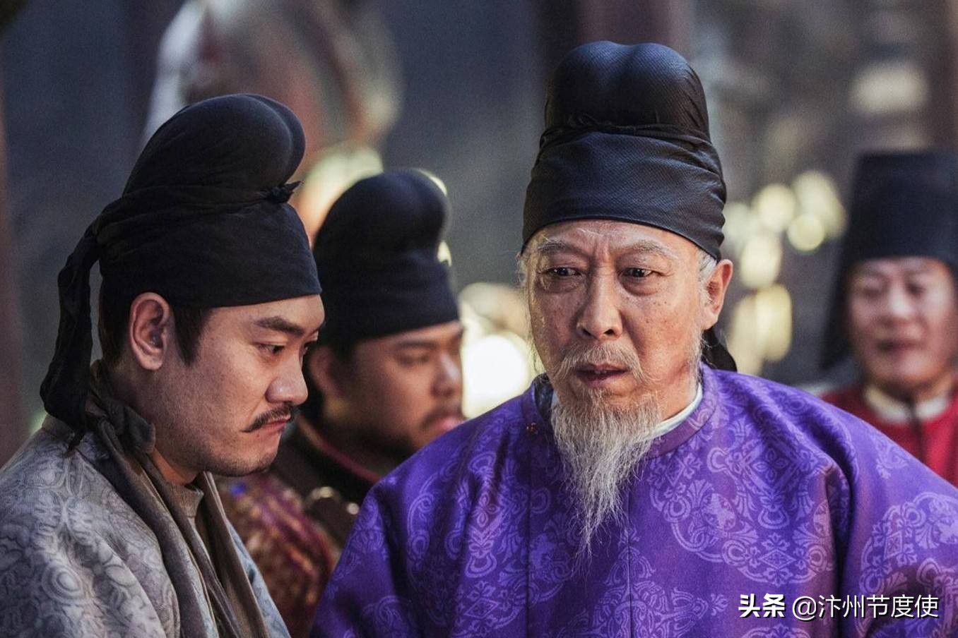 The minister's nostalgia covered his ex-wife's current position ...